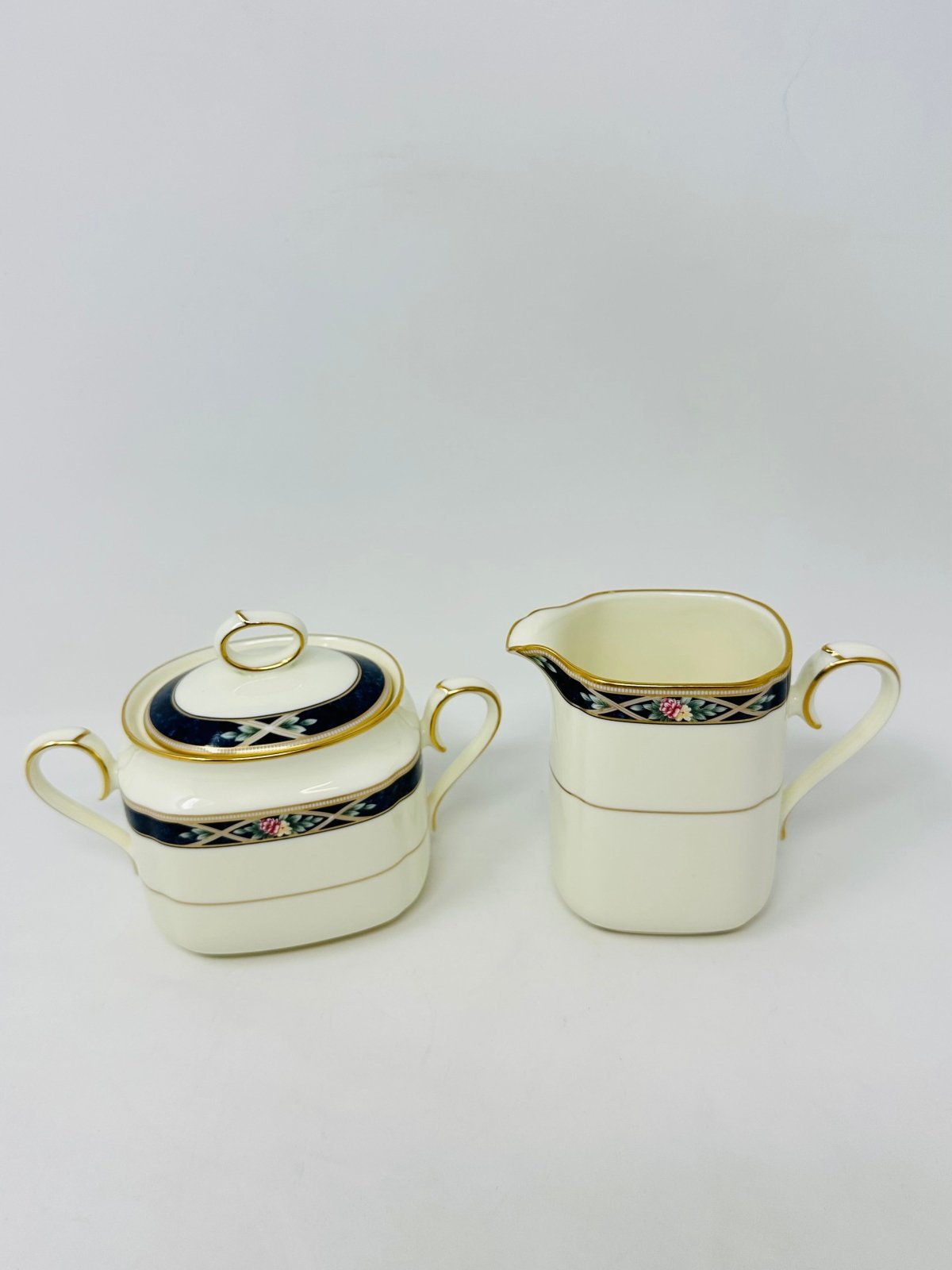 Noritake Azure Garden Creamer & Sugar Set - Kitchen Smart
